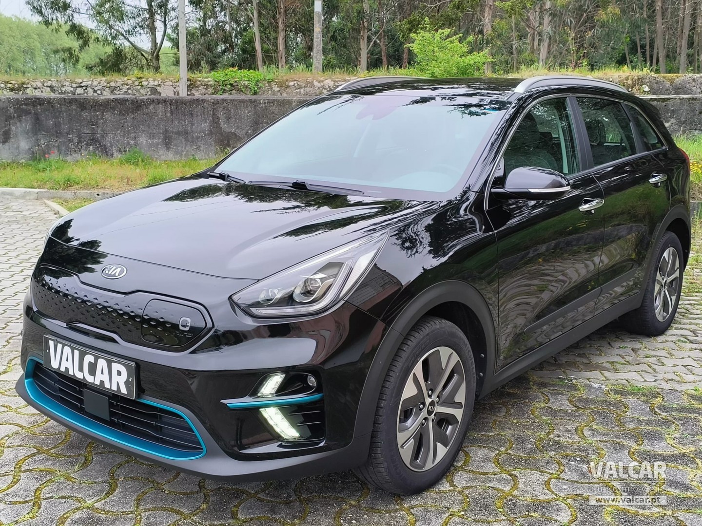 Kia e-Nero 64kWh Tech - Utilitário - Valcar Automóveis